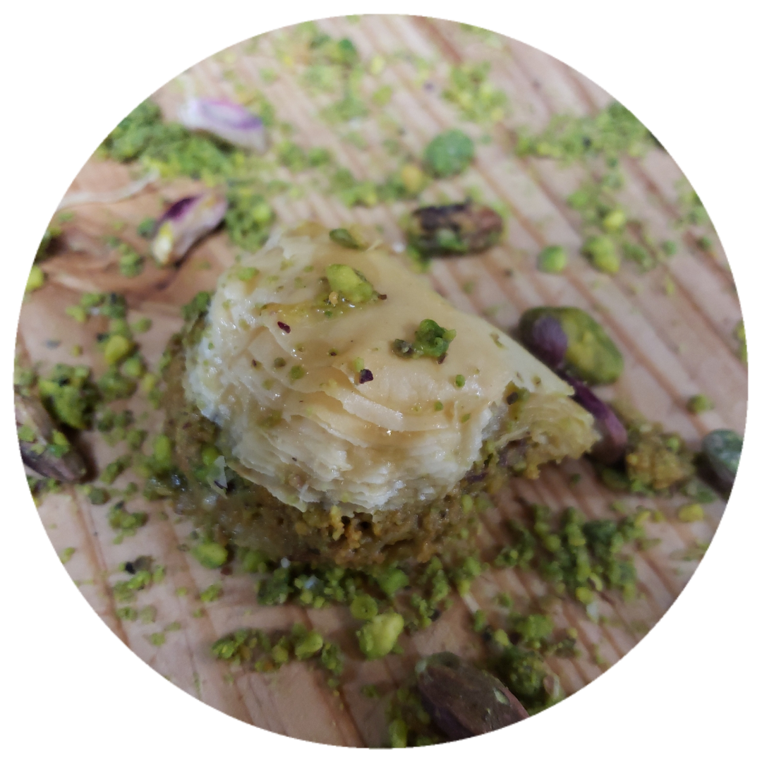 MINI ROSE BAKLAVA (PISTACHIO) – Palm Sweets